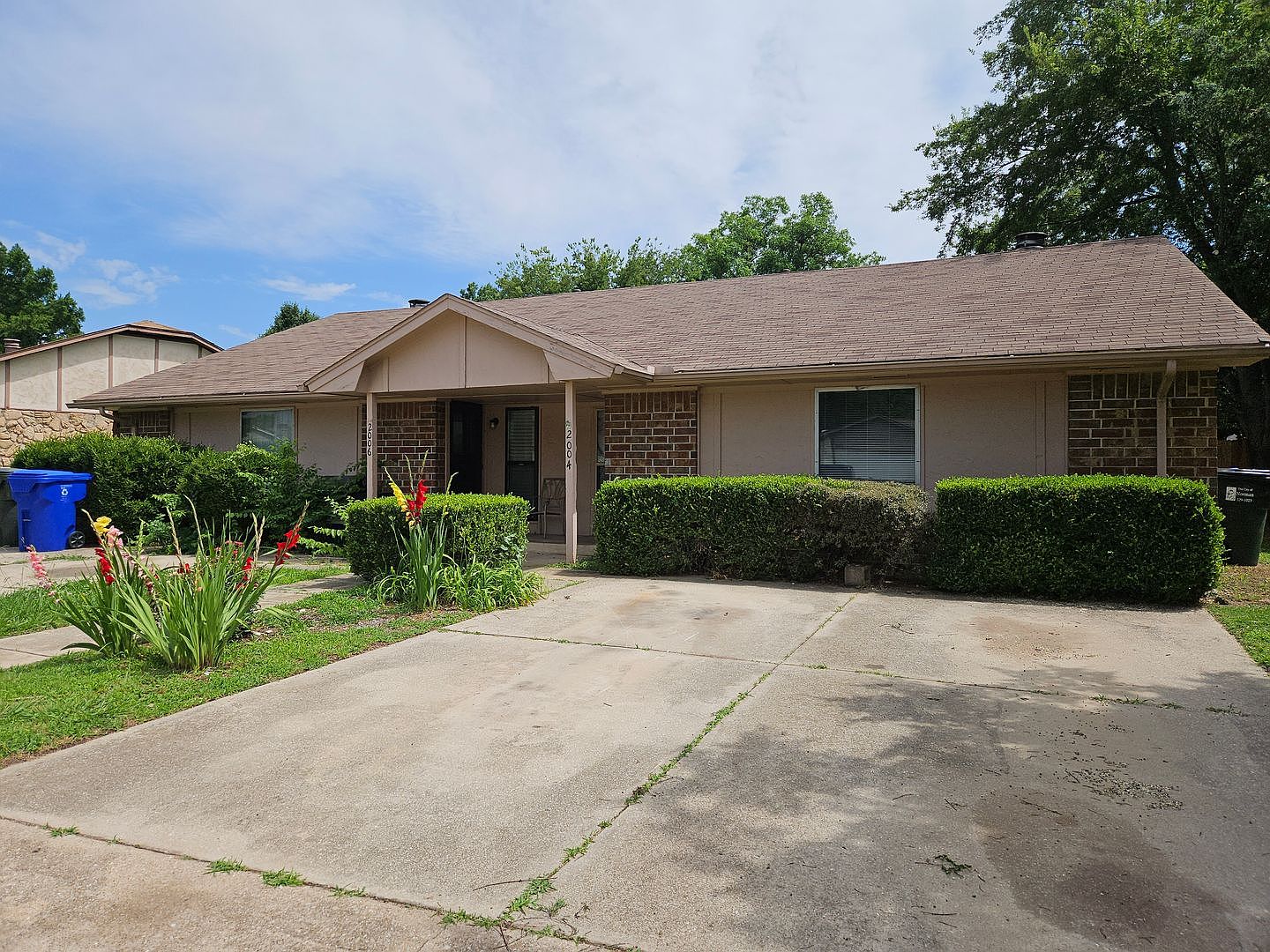 2004 Twisted Oak Dr, Norman, OK 73071 | Zillow