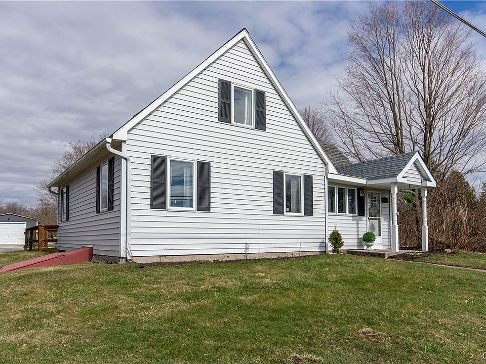 18066 County Road 75, Sackets Harbor, NY 13685 | Zillow