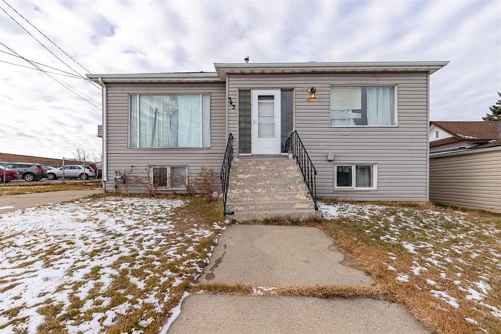 343 E 1st St W, Cardston, AB T0K 0K0 | MLS #A2183220 | Zillow