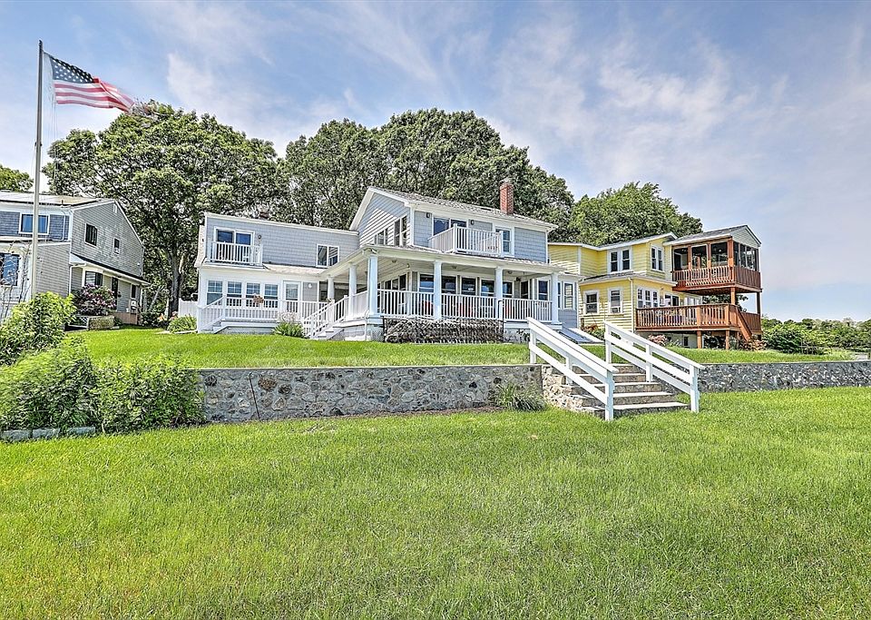 122-124 Riverside Dr, Riverside, RI 02915 | Zillow
