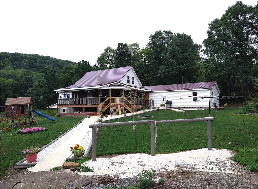 1056 Dora Rd, Punxsutawney, PA 15767 | Zillow