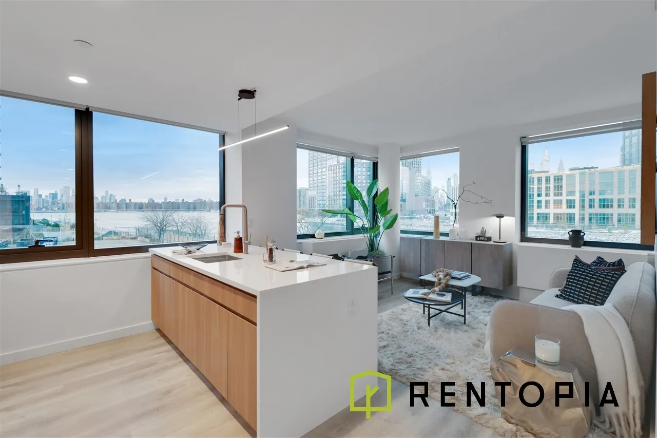 77 Commercial Street #2C in Greenpoint, Brooklyn | StreetEasy