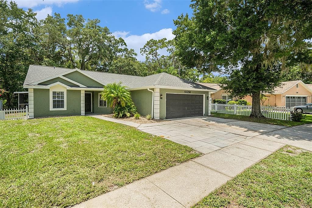 10258 Bellwood Ave, New Port Richey, FL 34654 | MLS #T3538946 | Zillow