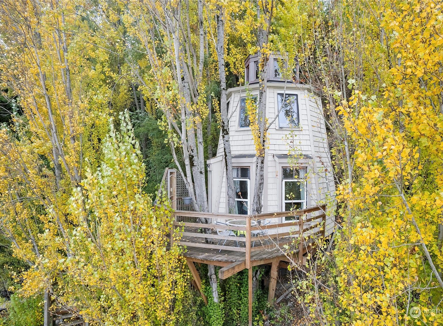 1705 Perkins Lane, Seattle, WA 98199 | MLS #2321832 | Zillow