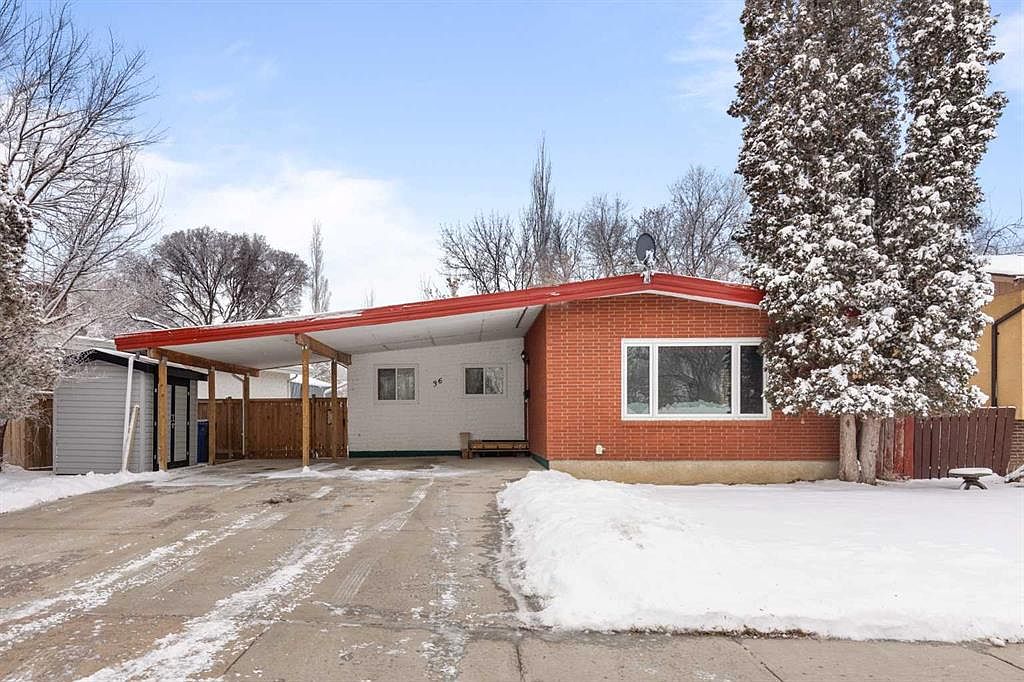 36 NE Harris St SW, Medicine Hat, AB T1A 4A1 | MLS #A2104086 | Zillow