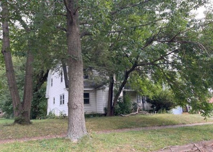 524 S Haworth Ave, Decatur, IL 62522 | Zillow
