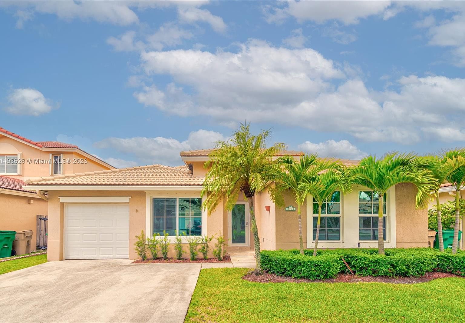 311 W Royal Cove Cir, Davie, FL 33325 | Zillow