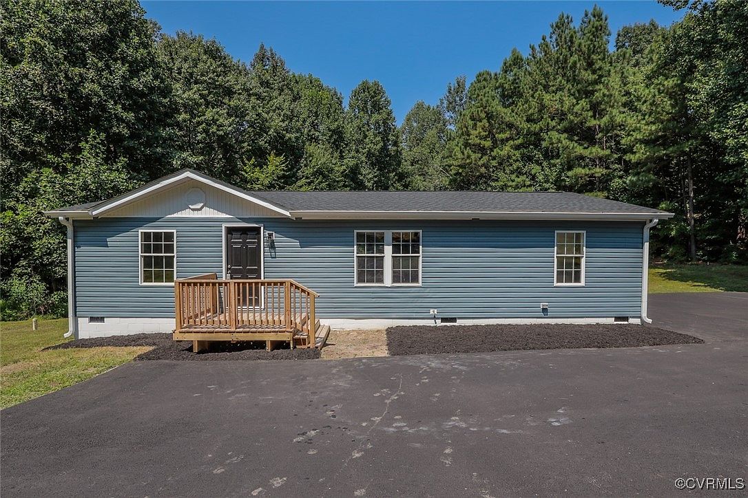 18500 Bishop St, Dinwiddie, VA 23841 | Zillow