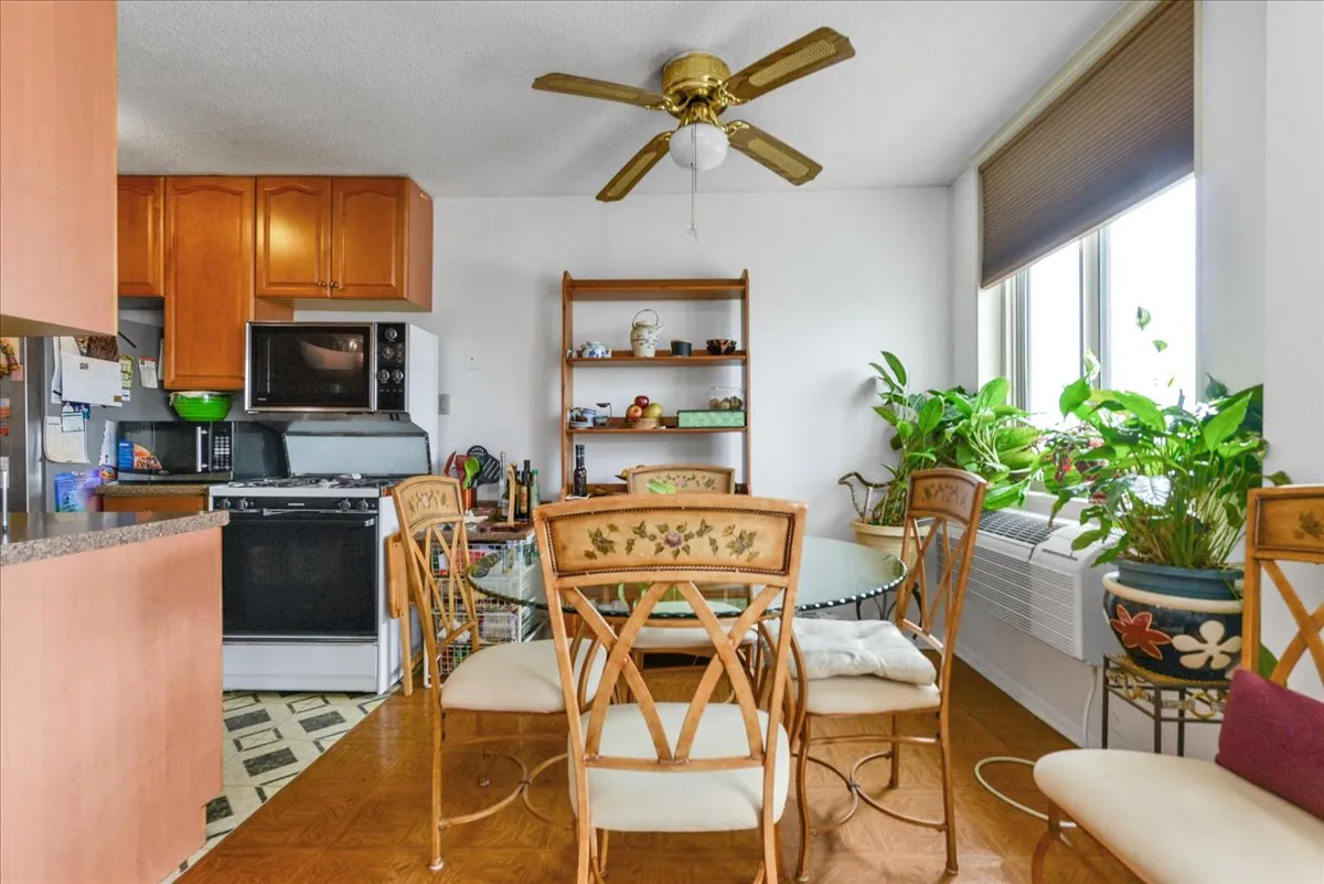 118-18 Union Turnpike #14K in Kew Gardens, Queens | StreetEasy