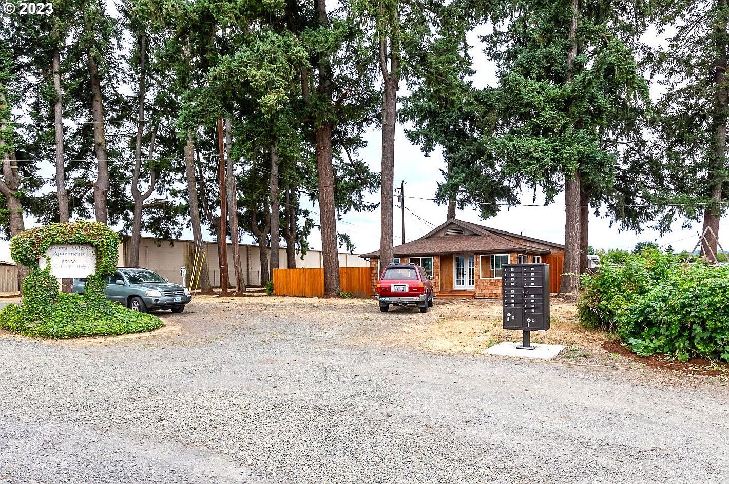 83650 N Pacific Hwy, Creswell, OR 97426 | MLS #23483146 | Zillow