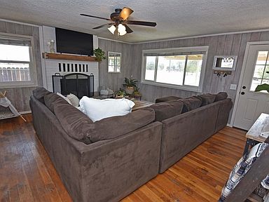 21825 Thunderbird Rd, Apple Valley, CA 92307 | Zillow