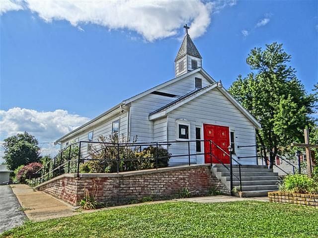 1900 Sterretts Gap Ave, Carlisle, PA 17013 | Zillow