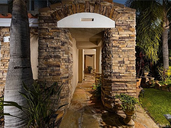 19 Corozal, Foothill Ranch, CA 92610 | MLS #OC23179123 | Zillow