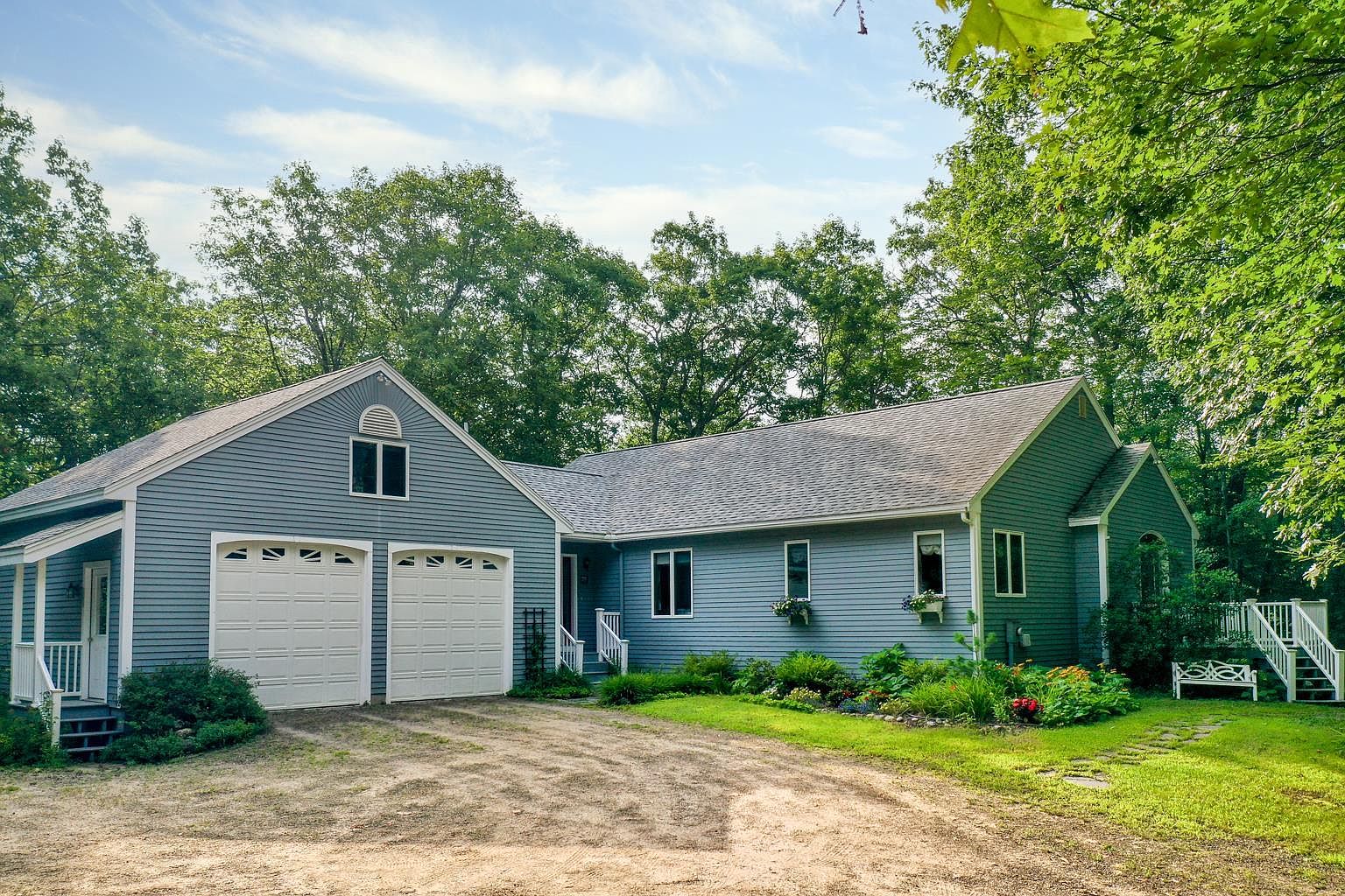 4 Swain Rd, Meredith, NH 03253 | Zillow