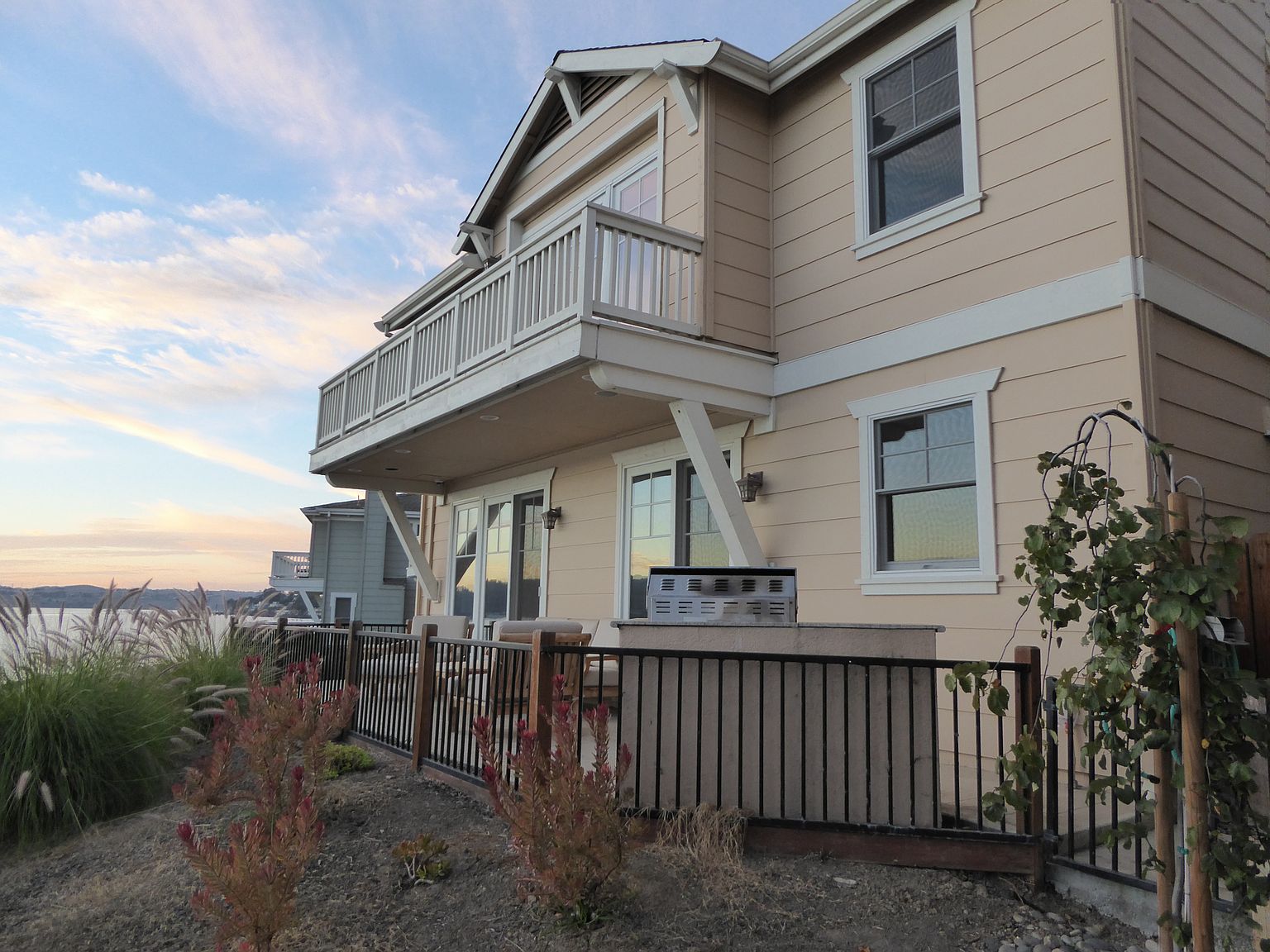552 Anderson Ln, Benicia, CA 94510 | Zillow