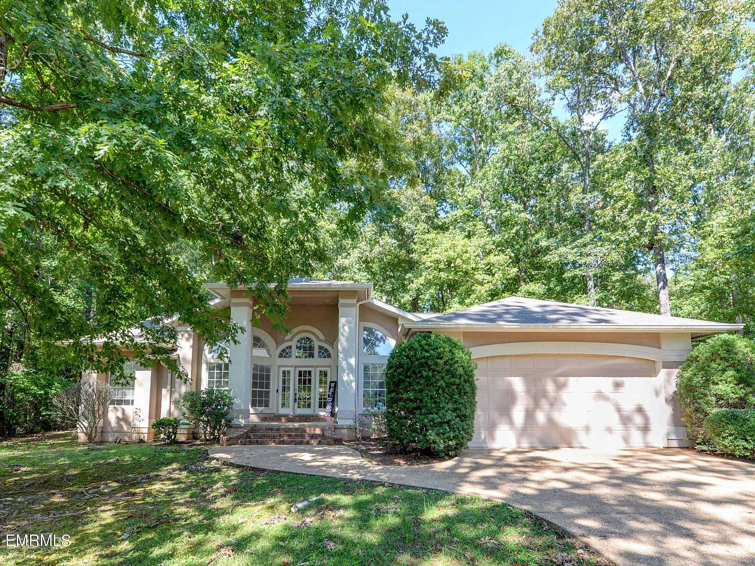 393 Longwood Dr, Meridian, MS 39305 | MLS #24-930 | Zillow