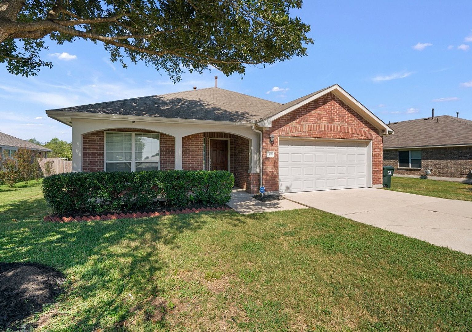 1909 Amberwood Loop, Kyle, TX 78640 | Zillow