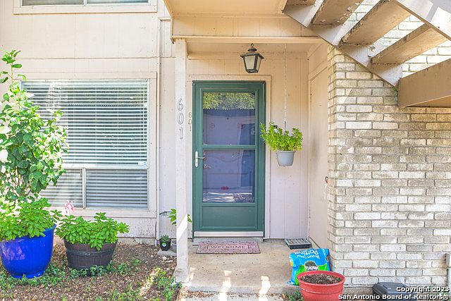 9419 POWHATAN DR UNIT 601, San Antonio, TX 78230 | MLS #1723895 | Zillow