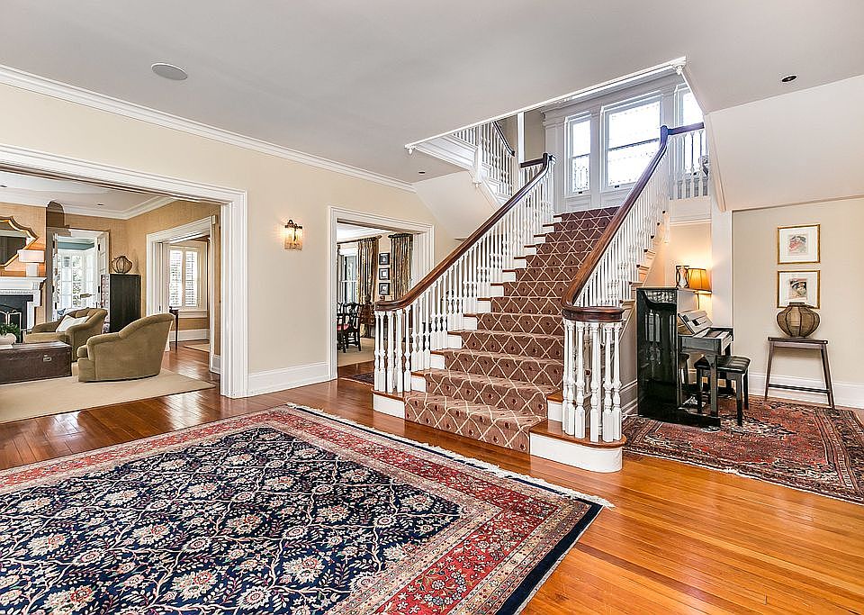 204 Ridgewood Rd, Baltimore, MD 21210 | Zillow