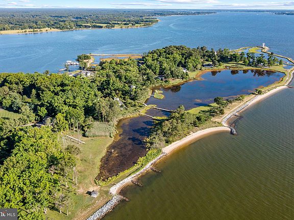 3214 Bennett Point Rd, Queenstown, MD 21658 | Zillow