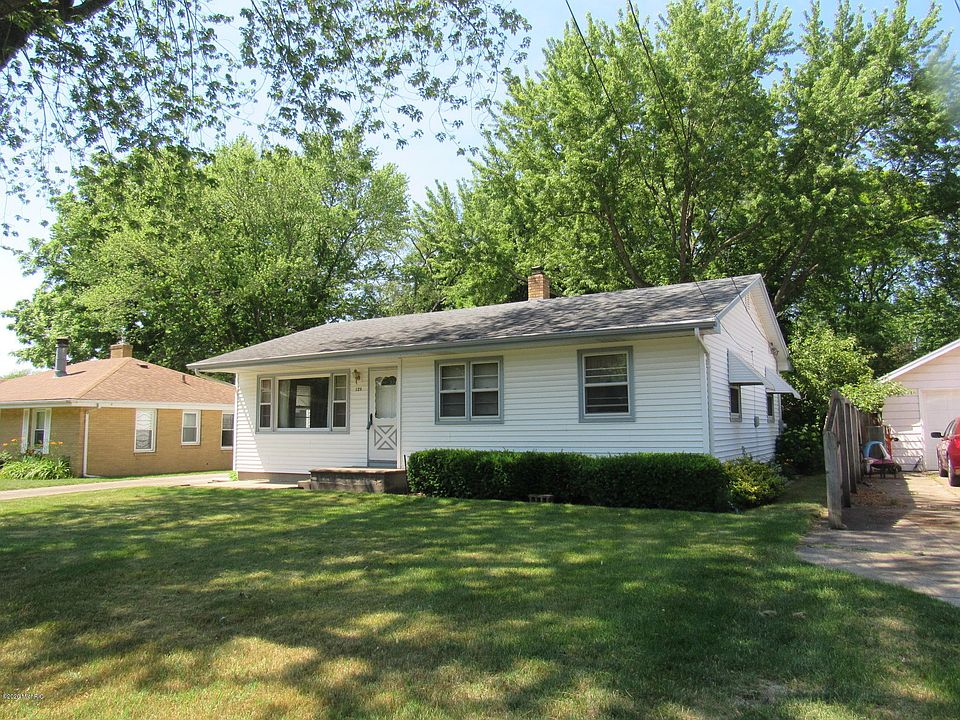 129 Messner Dr, Benton Harbor, MI 49022 | Zillow
