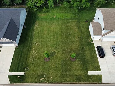 325 Jacob Ln London OH | Zillow