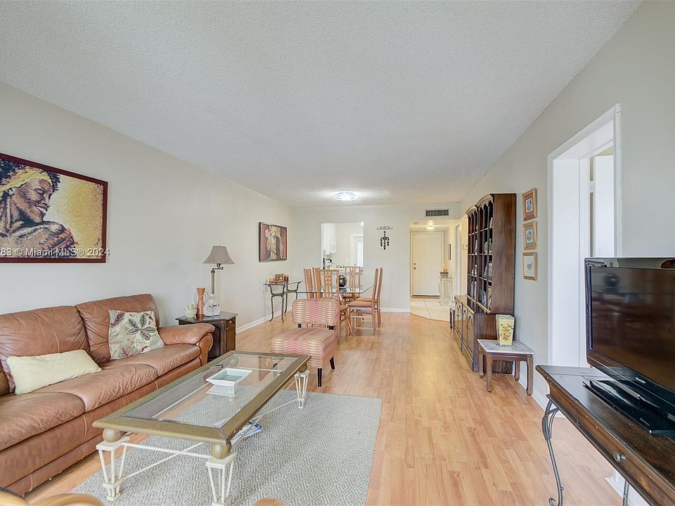 1103 NW 58th Ter APT 323, Sunrise, FL 33313 | Zillow