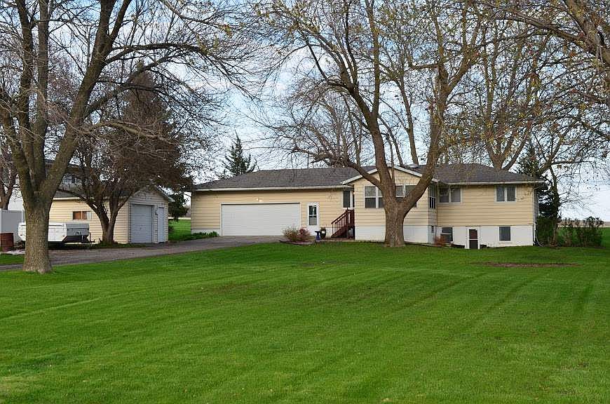 6221 Logan Ave, Waterloo, IA 50703 | Zillow