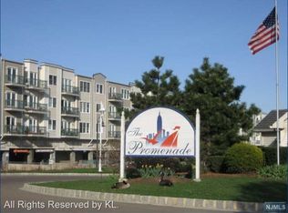 249 The Promenade, Edgewater, NJ 07020 | MLS #25001896 | Zillow