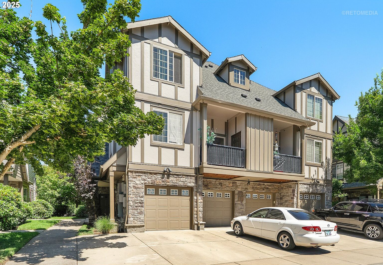 7869 NE Rockne Way, Beaverton, OR 97006 | MLS #154216710 | Zillow