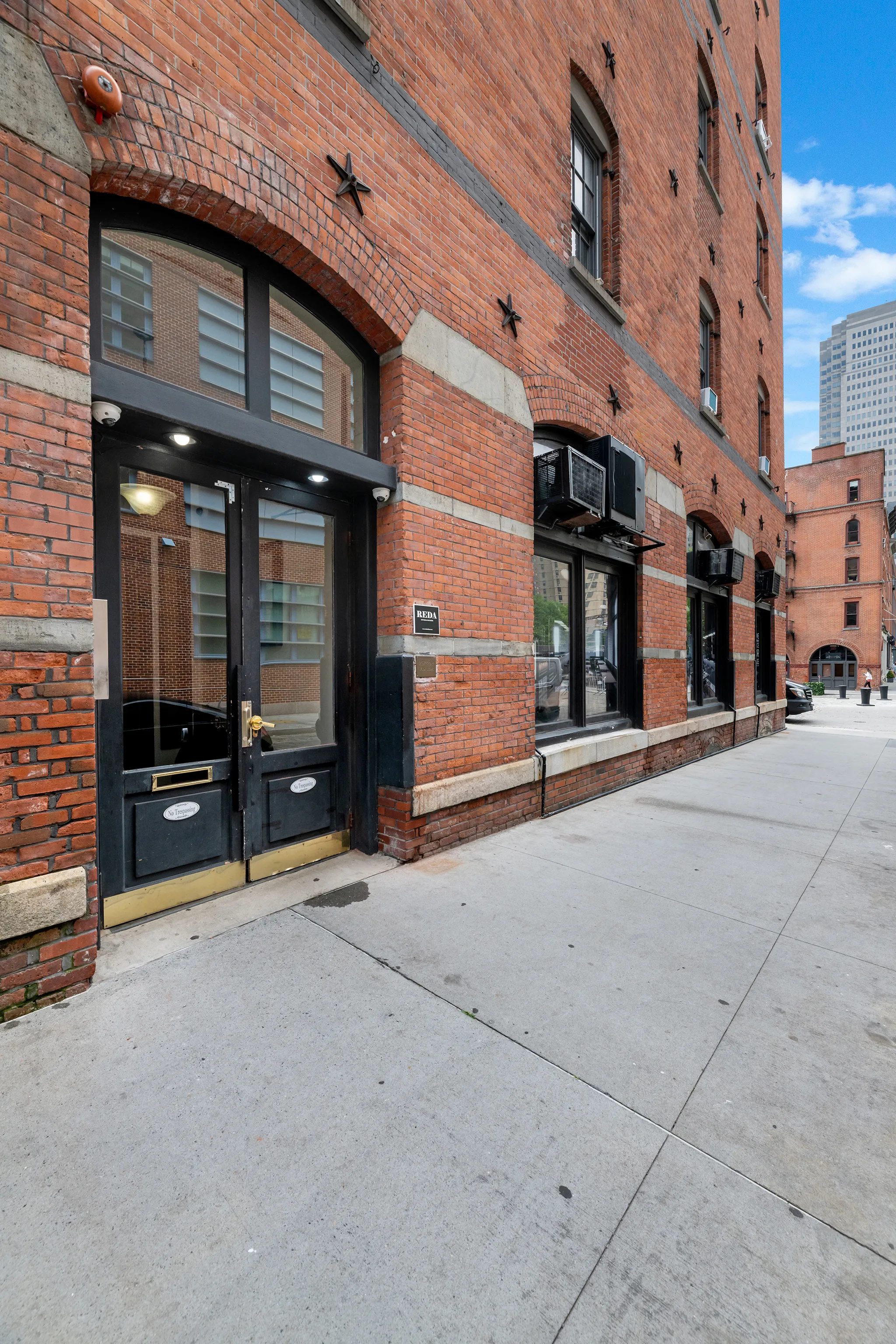 257 Water Street FIVE-AC in Fulton/Seaport, Manhattan | StreetEasy