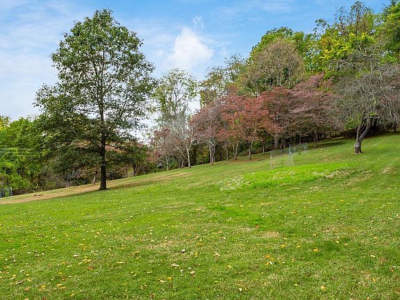 3125 Sharon Valley Rd NE, Newark, OH 43055 | Zillow