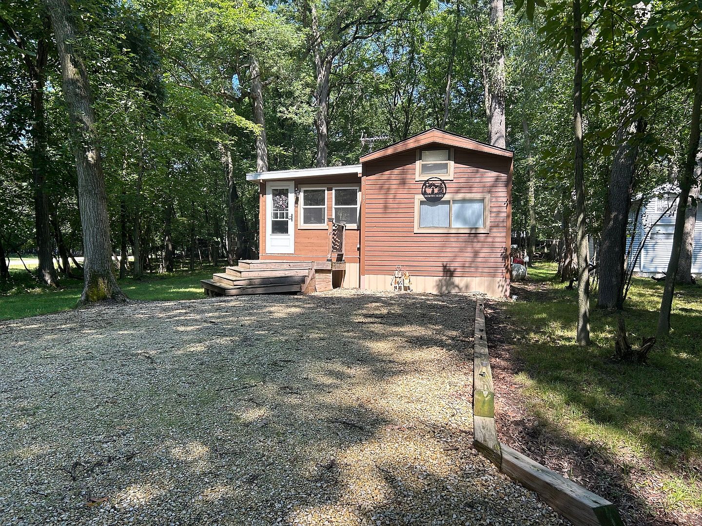 16-107 Woodhaven Lakes, Sublette, IL 61367 | Zillow