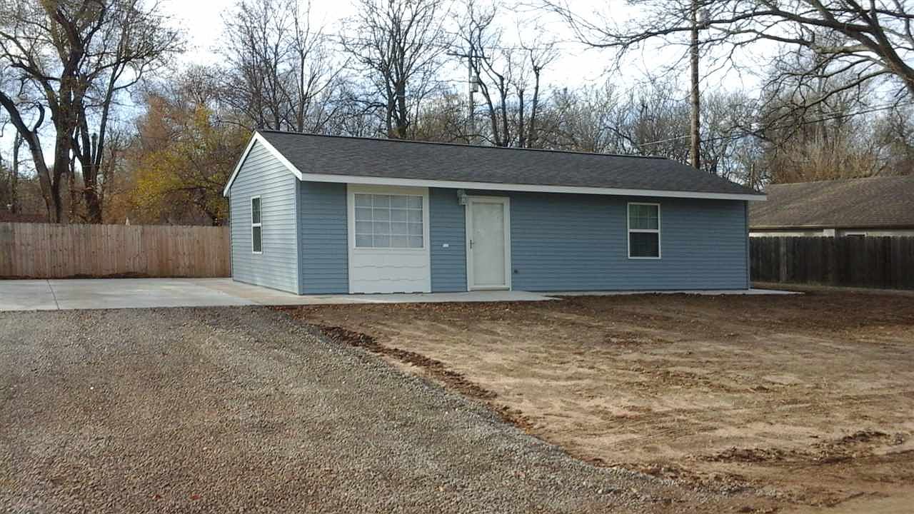 5423 W Newell St, Wichita, KS 67212 | Zillow