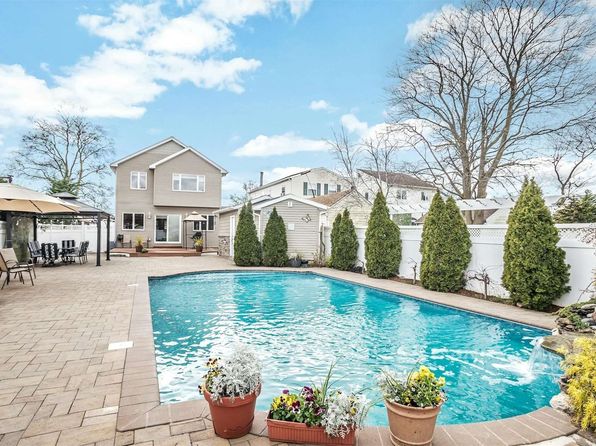 Oceanside NY Real Estate - Oceanside NY Homes For Sale | Zillow