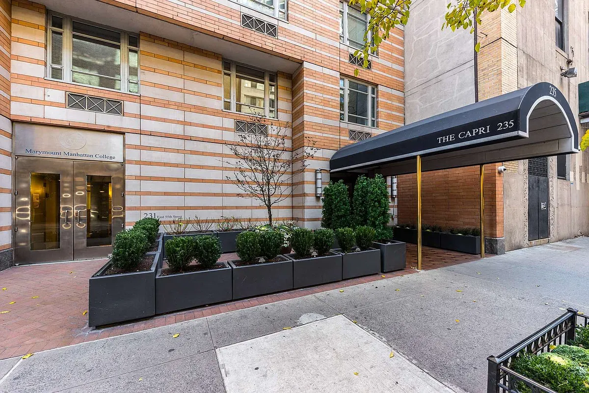 235 East 55th Street #PHB in Sutton Place, Manhattan | StreetEasy