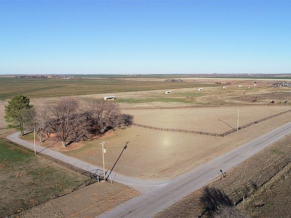 248077 County Road 1970 E, Devol, OK 73531 | Zillow