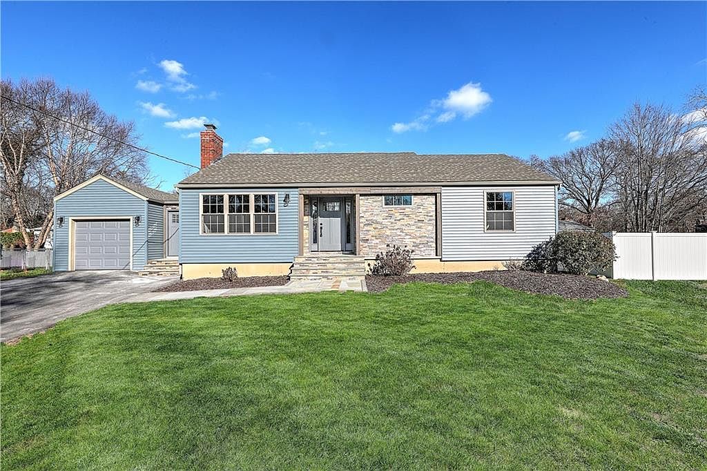 51 Woodland Rd, East Greenwich, RI 02818 | MLS #1349080 | Zillow