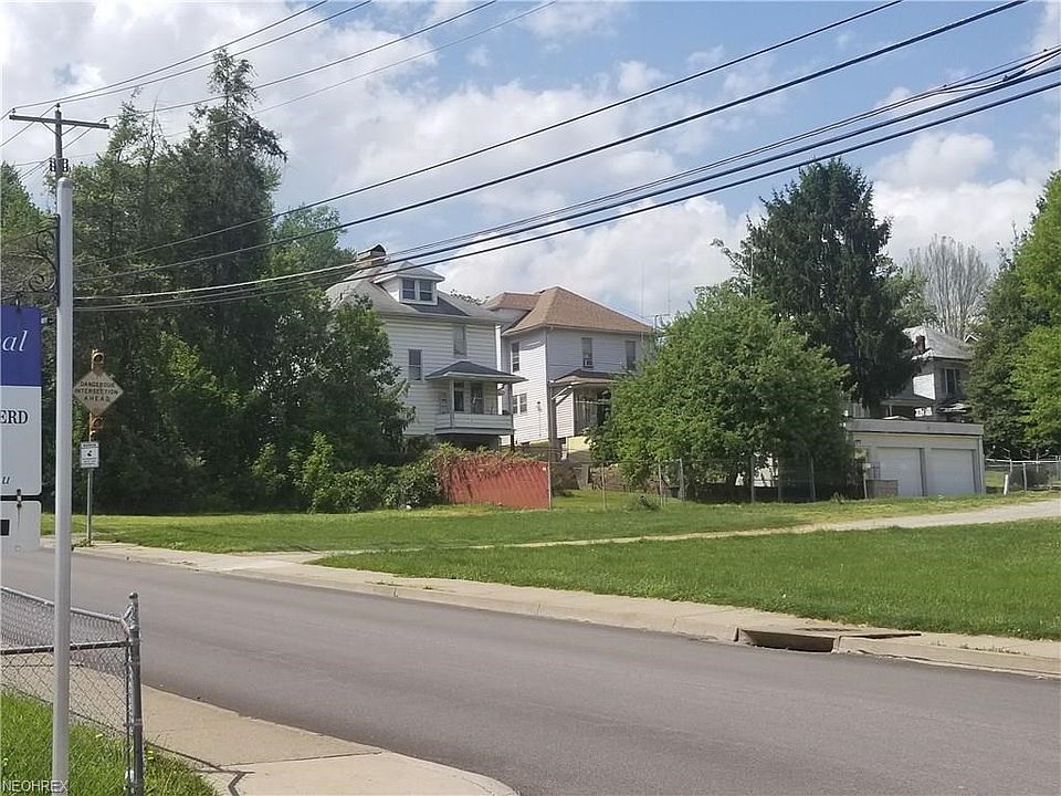 803 13th St, Parkersburg, WV 26101 | Zillow