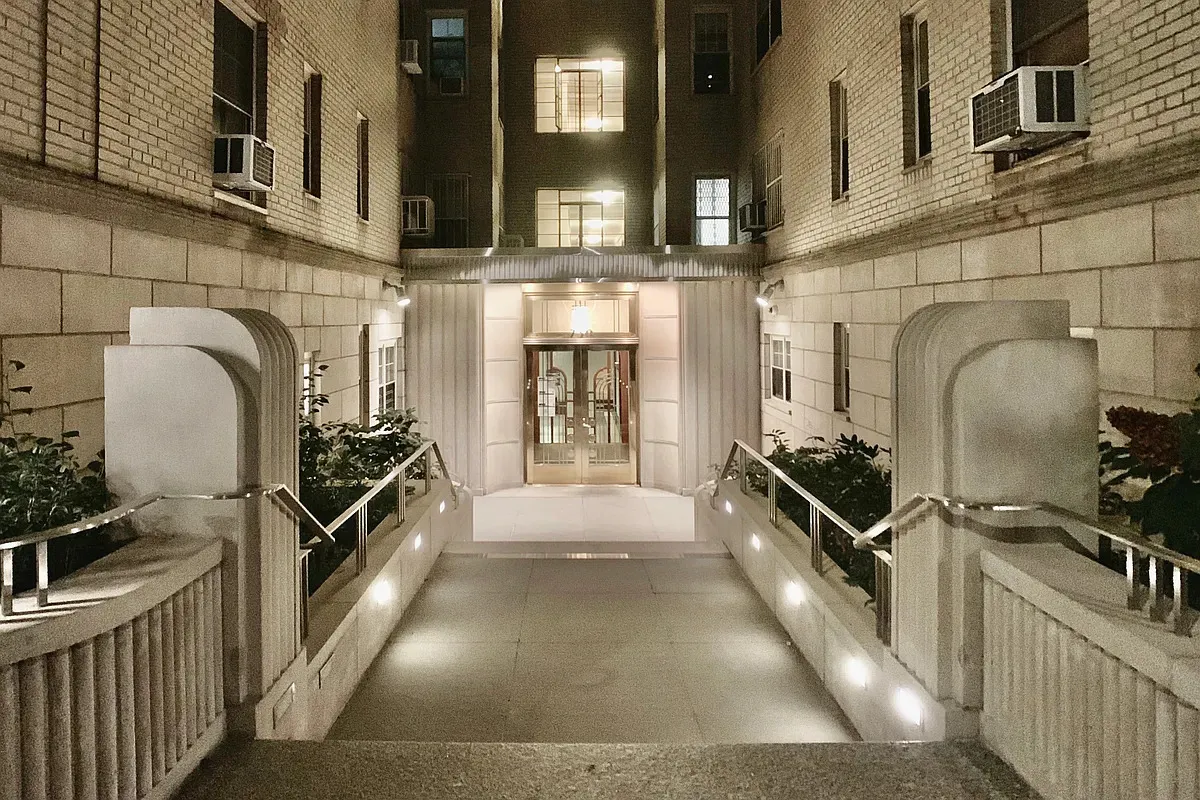 730 Fort Washington Avenue #3C in Hudson Heights, Manhattan | StreetEasy