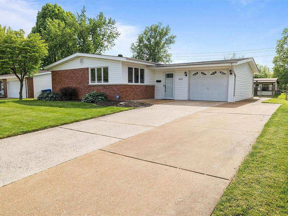 1455 Thoroughbred Ln, Florissant, MO 63033 | Zillow 1455 Thoroughbred Ln, Florissant, MO 63033 | Zillow
