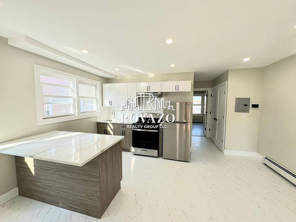 9 Stecher St #1R, Newark, NJ 07112 | Zillow