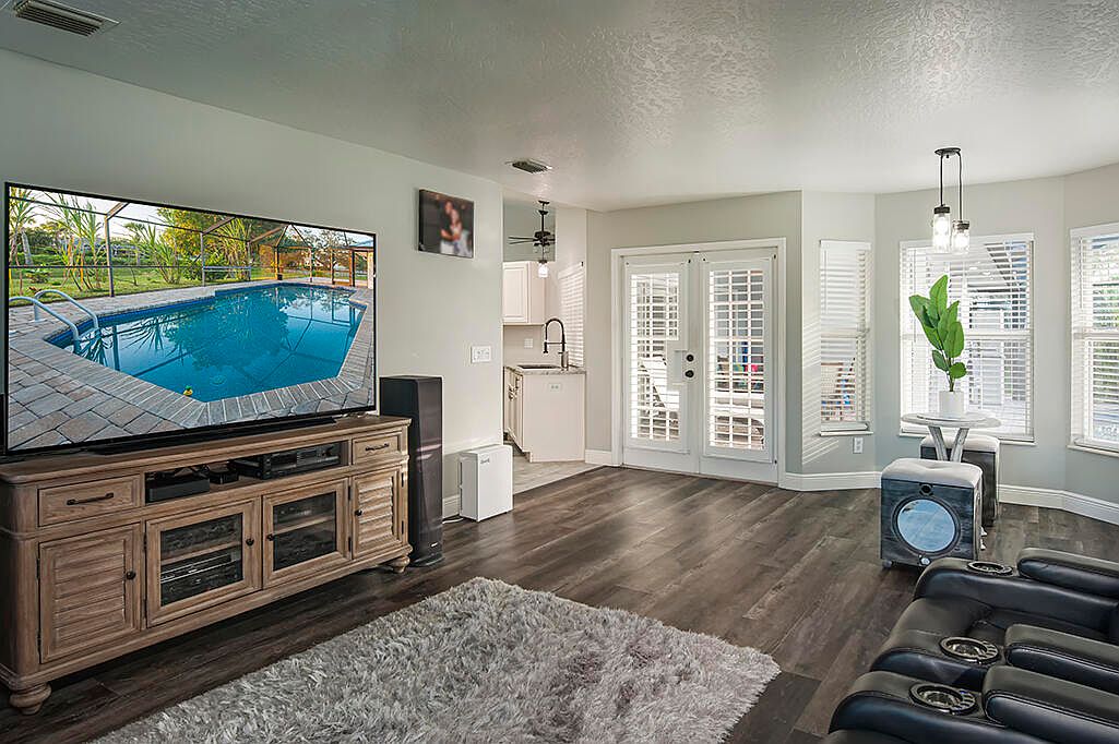 1035 47th Ave SW, Vero Beach, FL 32968 | MLS #RX-10935010 | Zillow