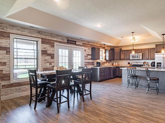 1802 Roye Ln, Marion, IL 62959 | Zillow