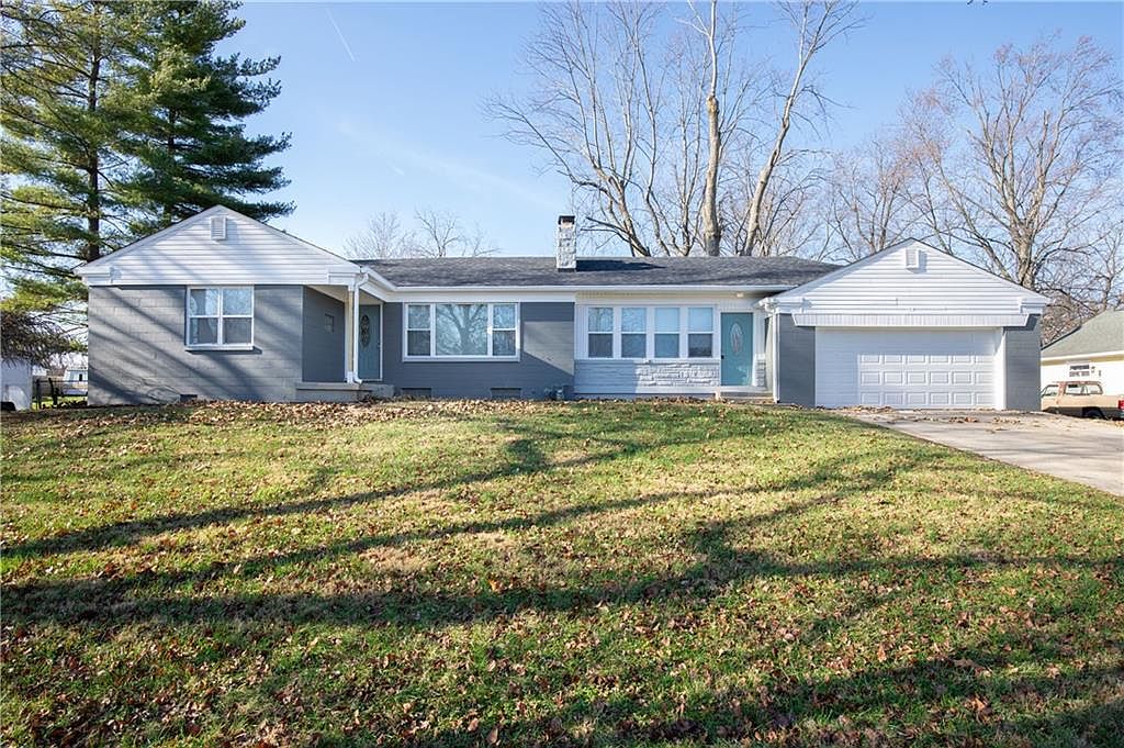 738 N Devon Ave, Indianapolis, IN 46219 | Zillow