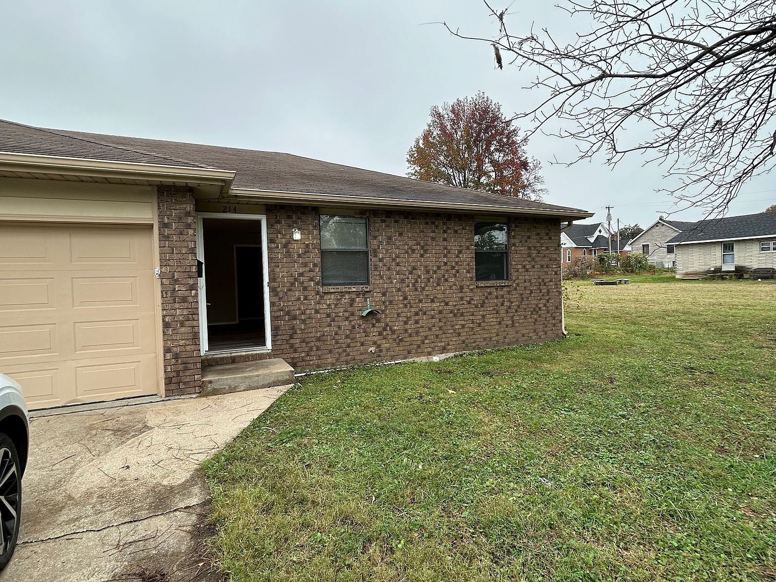 214 N College Ave #214, Republic, MO 65738 | Zillow