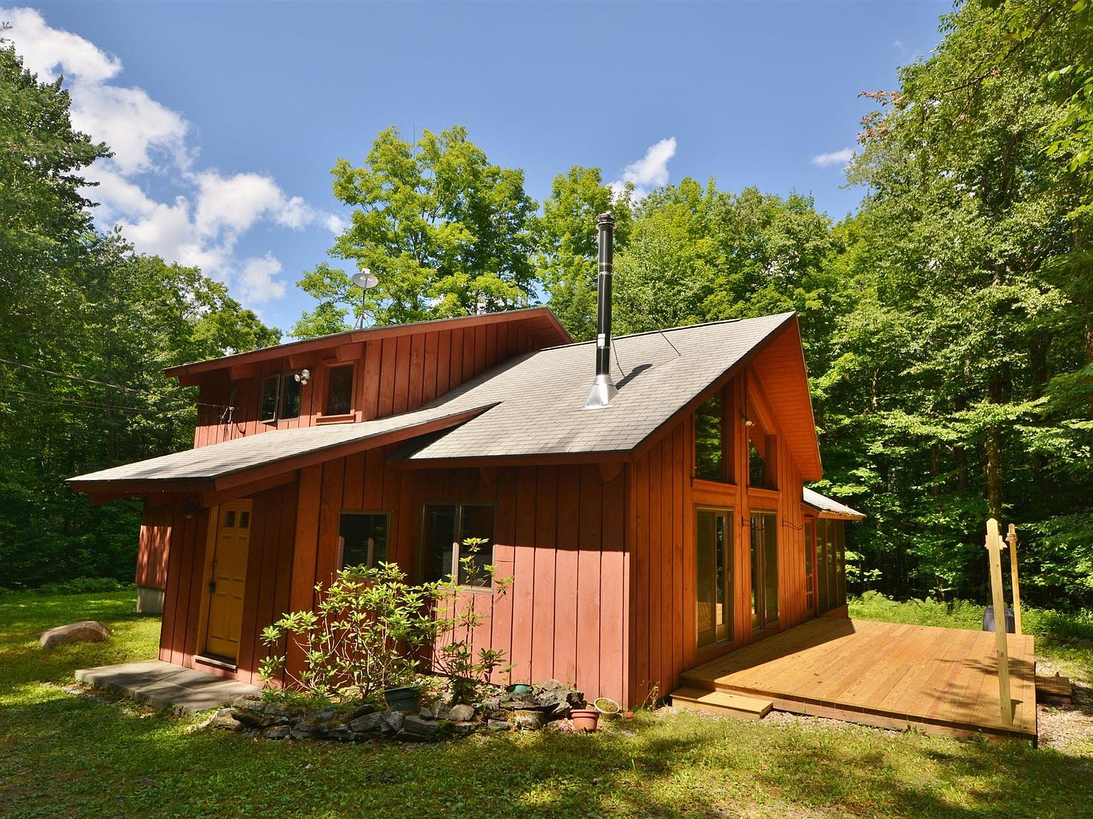 395 Bonny Rigg Hill Rd, Becket, MA 01223 | Zillow