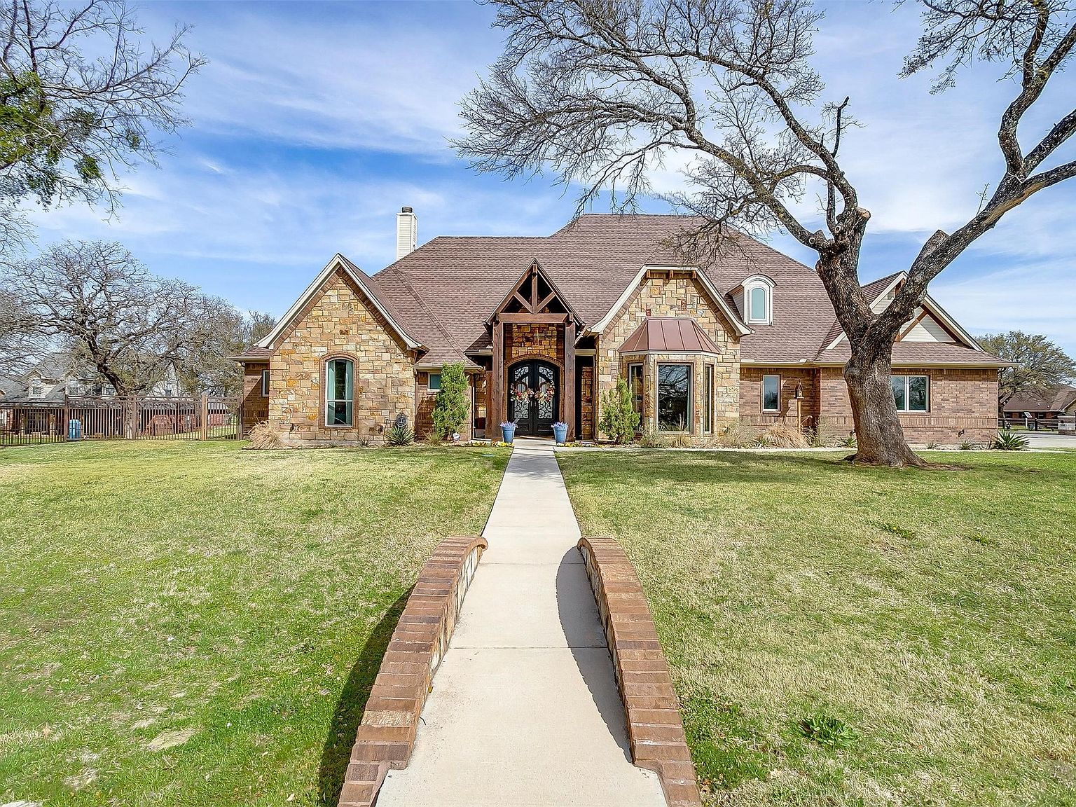 108 Howard Newby Ln, Springtown, TX 76082 | MLS #20899607 | Zillow