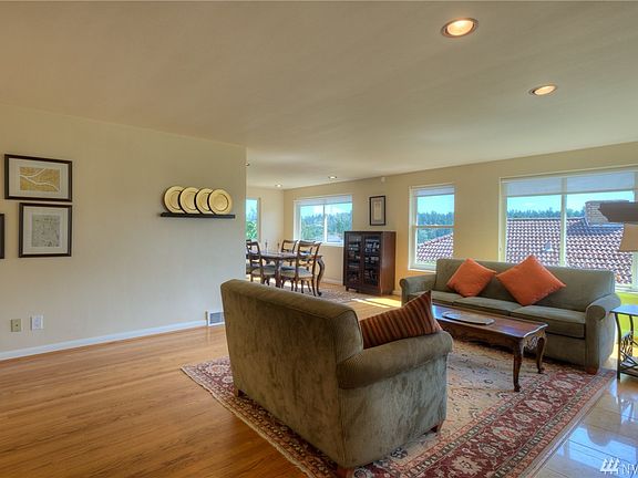 5544 S Orcas St, Seattle, WA 98118 | Zillow