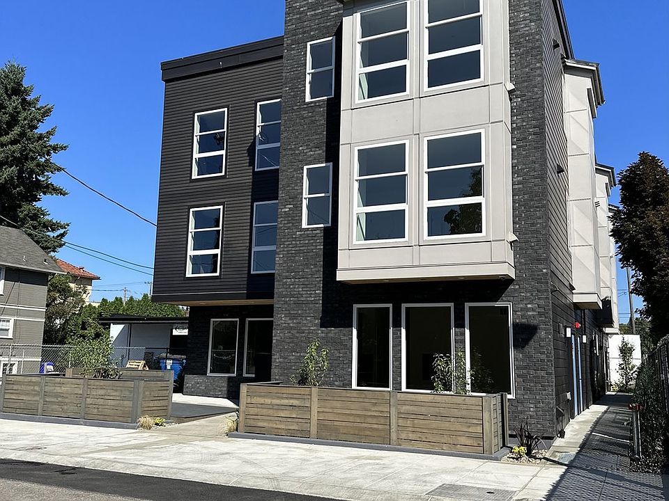 Clay Street Apartments - 3757 SE Clay St Portland, OR | Zillow